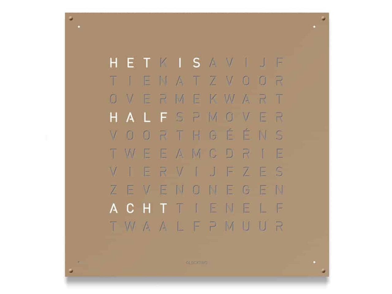 Qlocktwo by Biegert und Funk Earth 90 Hazelnut mit weiß lackiertem Holz kaufen